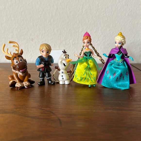 Disney | Toys | Disney Frozen Mini Anna Elsa Prince Kristoff Sven The ...